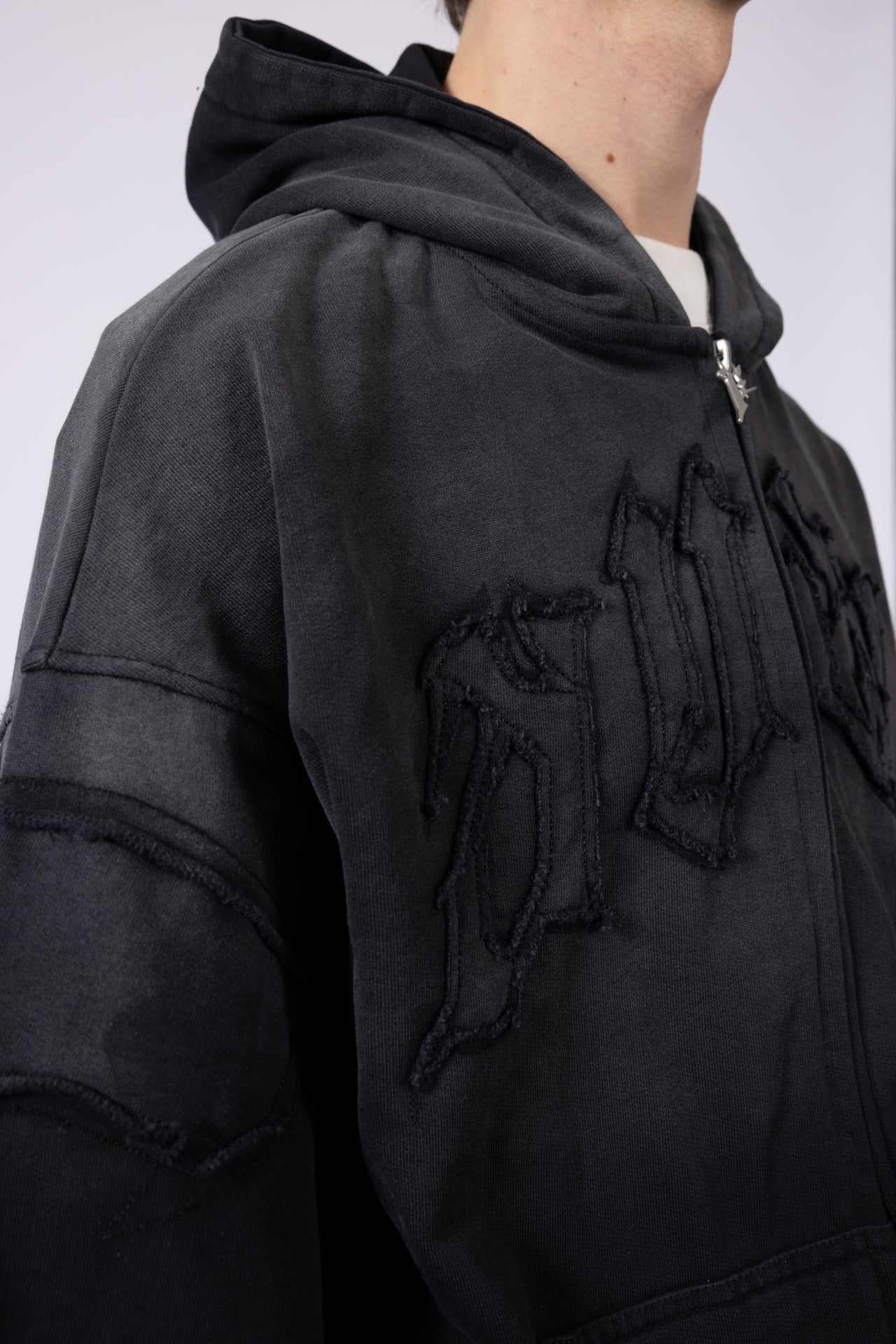 CORRUPTED GRADIENT BLACK WASHED FRONTZIP – FAVELA Clothing