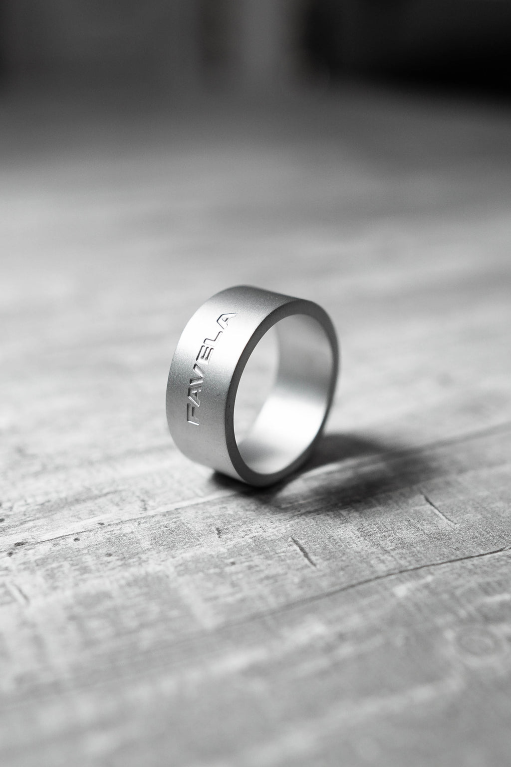 BRUSHED WIDE RING – FAVELA Clothing